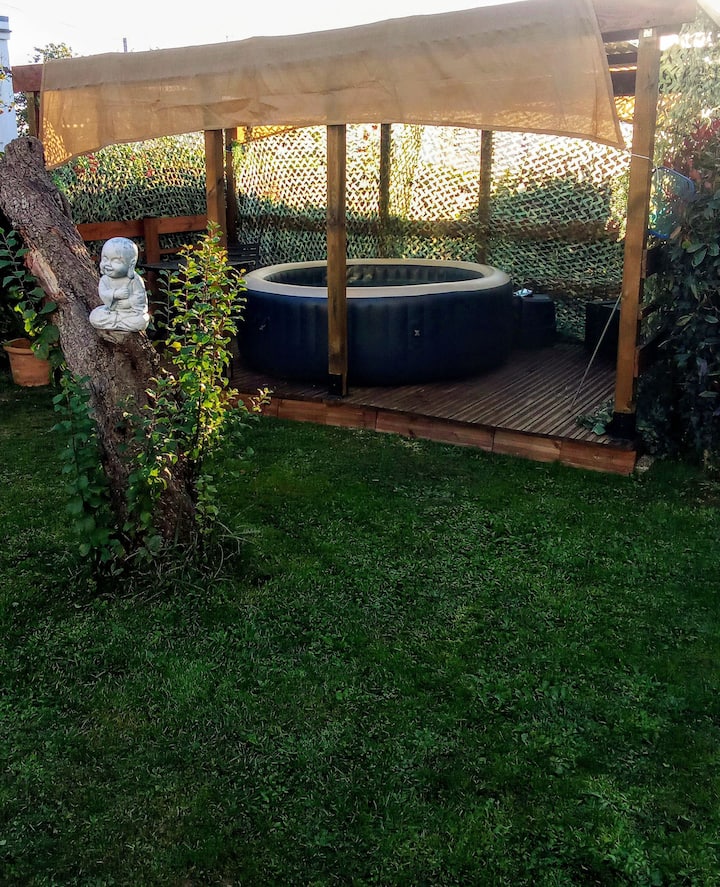 Logement 3 Chambres, Jardin Et Spa. - Saint-Girons