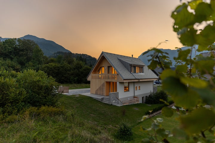 Charming Villa Bohinj Bliss - Tolmin