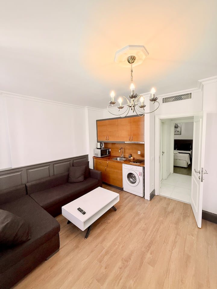 Taksim 1+1 Deluxe Apartment - İstanbul