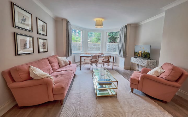 Luxury 2 Bed Flat In Clifton - Bristol