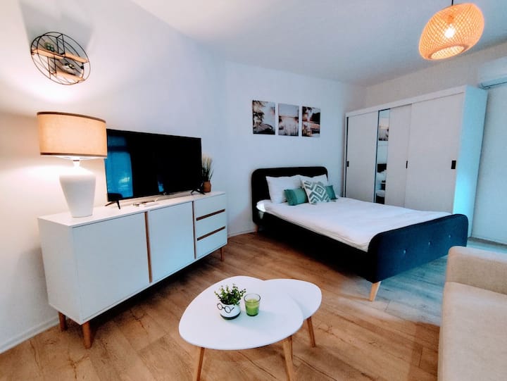 Stylish Apartment In City Centre - Plovdiv