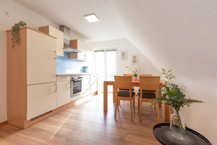 Wohnung 1 | Weitblick Auf Burg Guttenberg - Bad Wimpfen