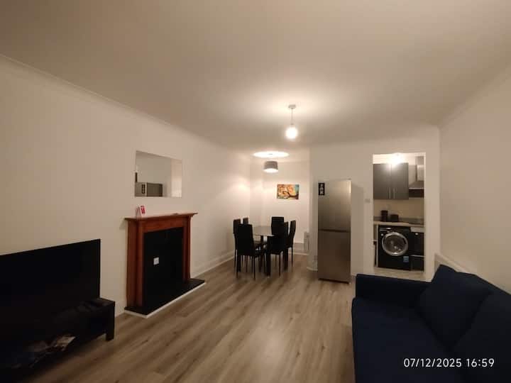 Practical 2 Bed In City Centre - Dublin