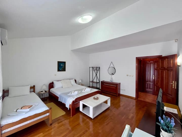 Urban Nest Budva - Budva