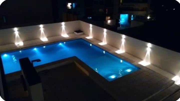 Hermoso Depto. Con Piscina En Nueva Córdoba - Córdoba, Argentina