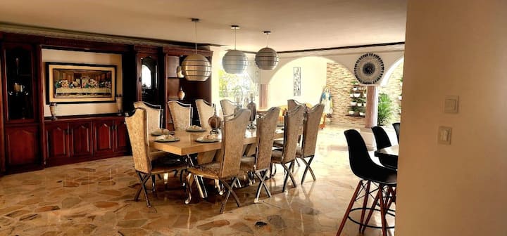 Hermosa Casa Familiar - Cali