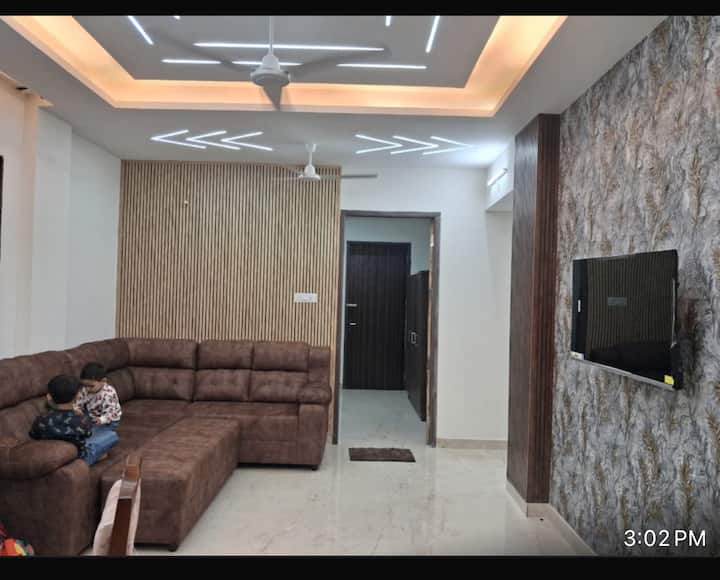 Yr Heights (Home Stay) -