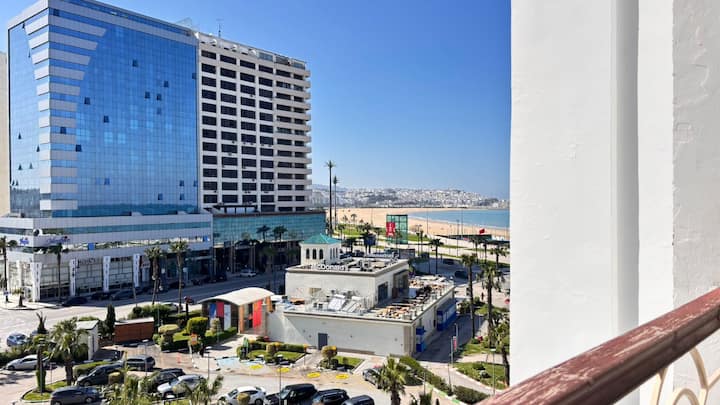 Blue Tangier - Vue Mer - Accès Plage & Tgv - Tanger