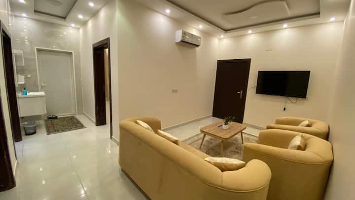 شقة بأسره مريحة ونظيفة وضيافة مجانية - Saudi Arabia