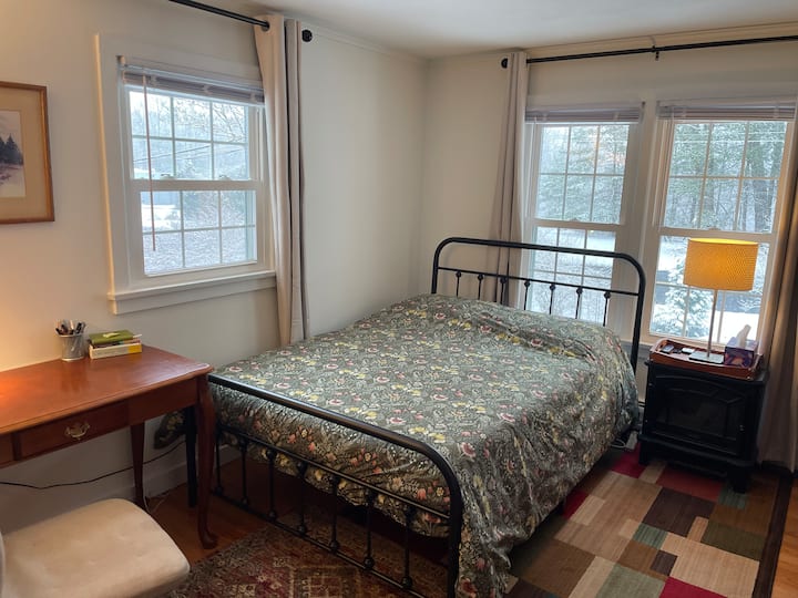 Cozy And Clean 2-room Suite In Simsbury - Connecticut