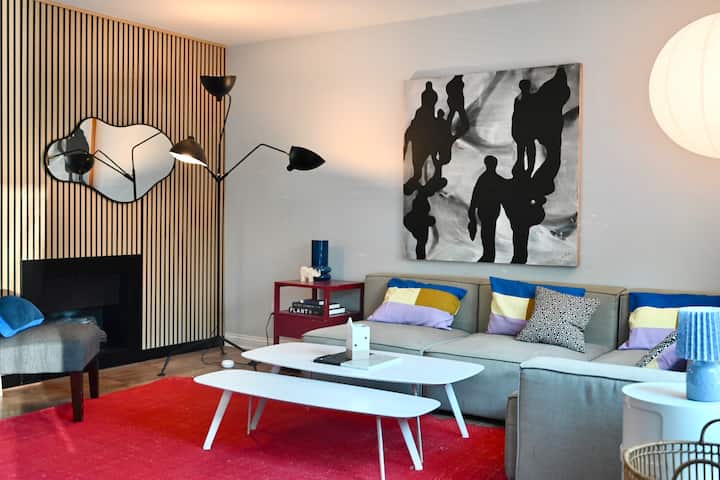 Color Block Condo - Indianapolis, IN