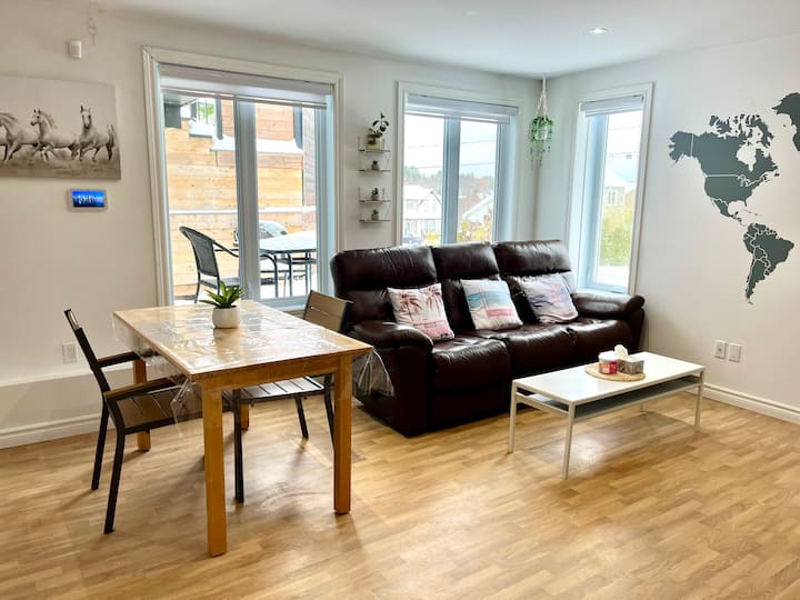 Le Cozy Rez-de-jardin - Sherbrooke
