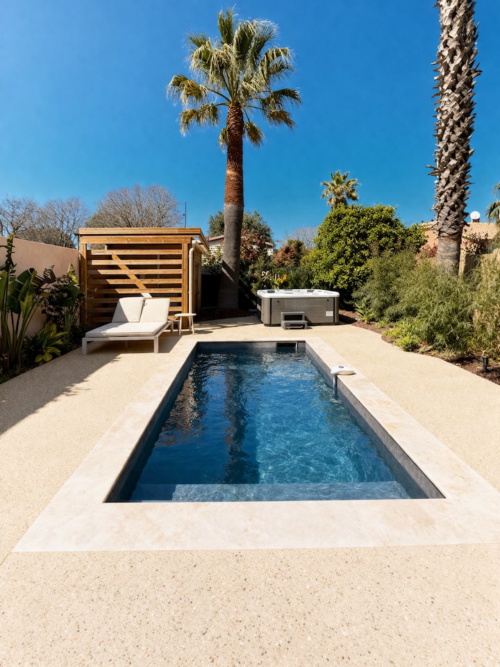 Villa Clémarine – Détente, Piscine & Jacuzzi Privé - Sanary-sur-Mer