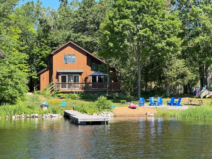 Balsam Lake Family Cottage - Kawartha Lakes