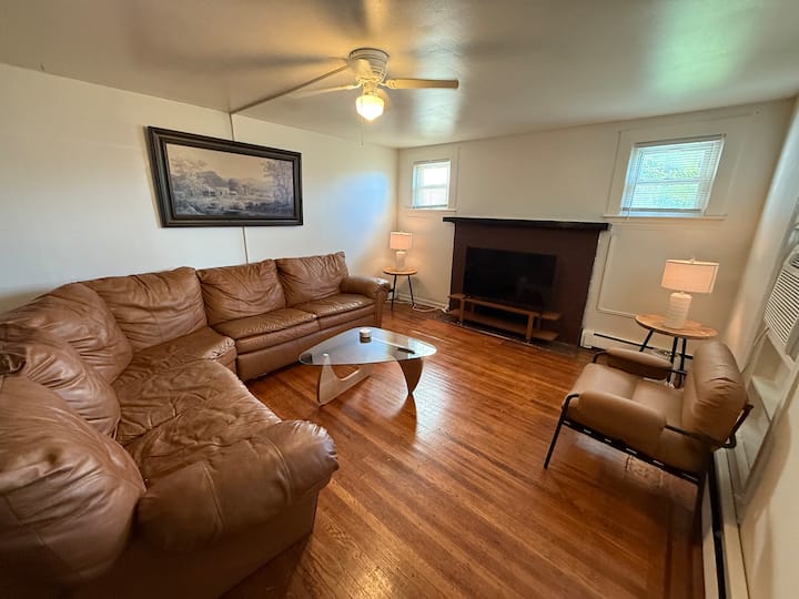 5br Home W Yard, Porch & Parking - Towson, MD