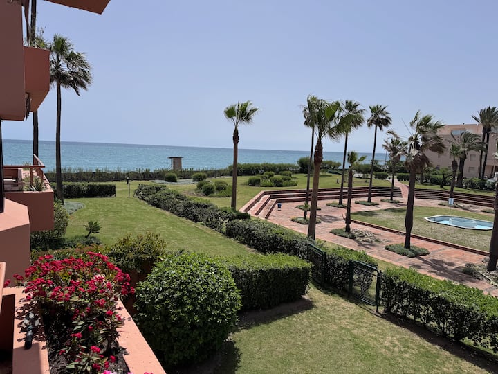 Beautiful Apartment By The Mediterranean Sea - Sotogrande