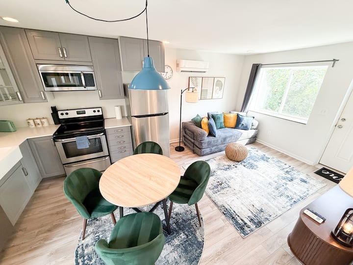 Charming Dc  B&b Mezzanine With Free Parking! - Arboretum, DC