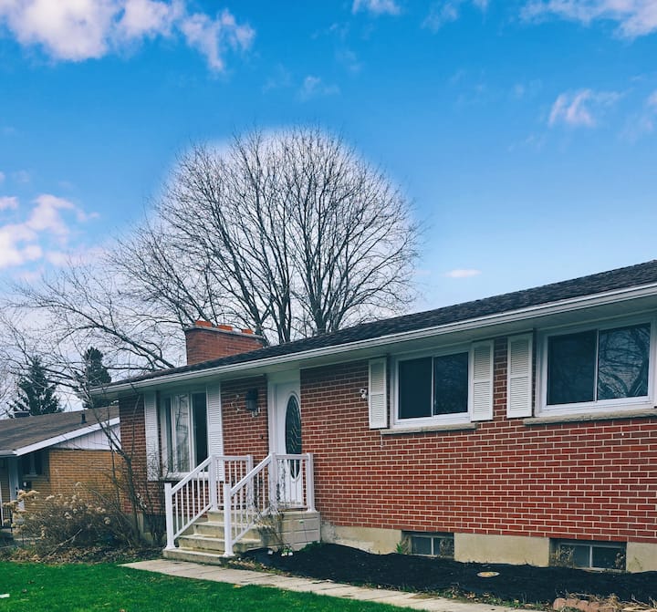 5bedroom Kingston Charming House - Kingston, Canada