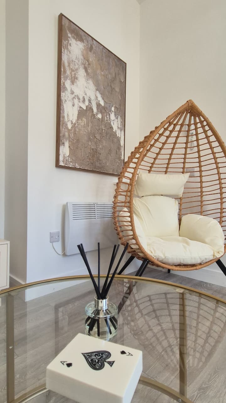 Flat 2, Cupar Apartments. - Cupar