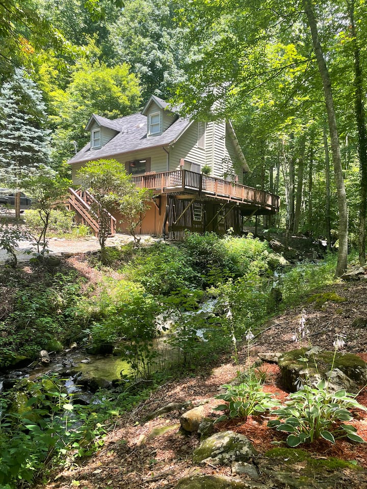 Simple Times On The Creek Now With Outdoor Shower - Sylva, NC
