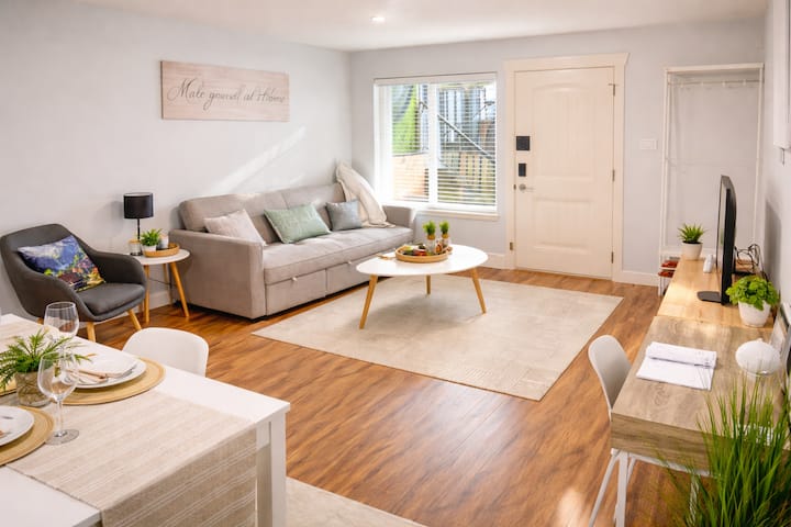 Thelauriernest2 Spotless Stay/european Hospitality - Coquitlam