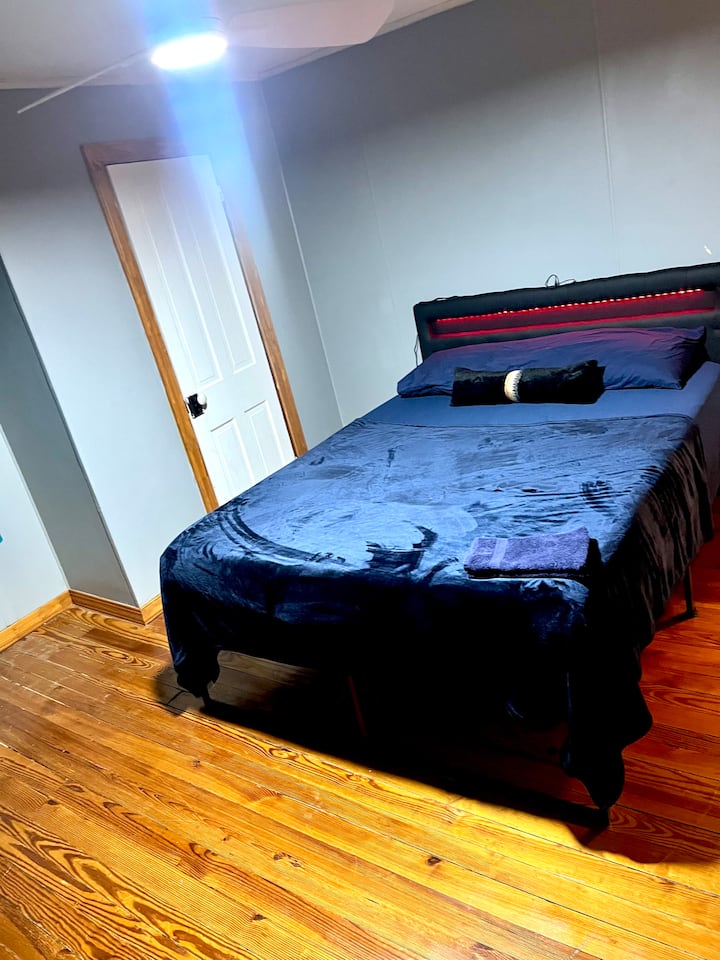 Historic Beaver Meadows L Laundry & 3 Smart Tvs - Lausanne Township