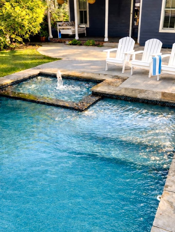 Pool + Hot Tub Oasis • Walk To Historic Downtown - McKinney, TX