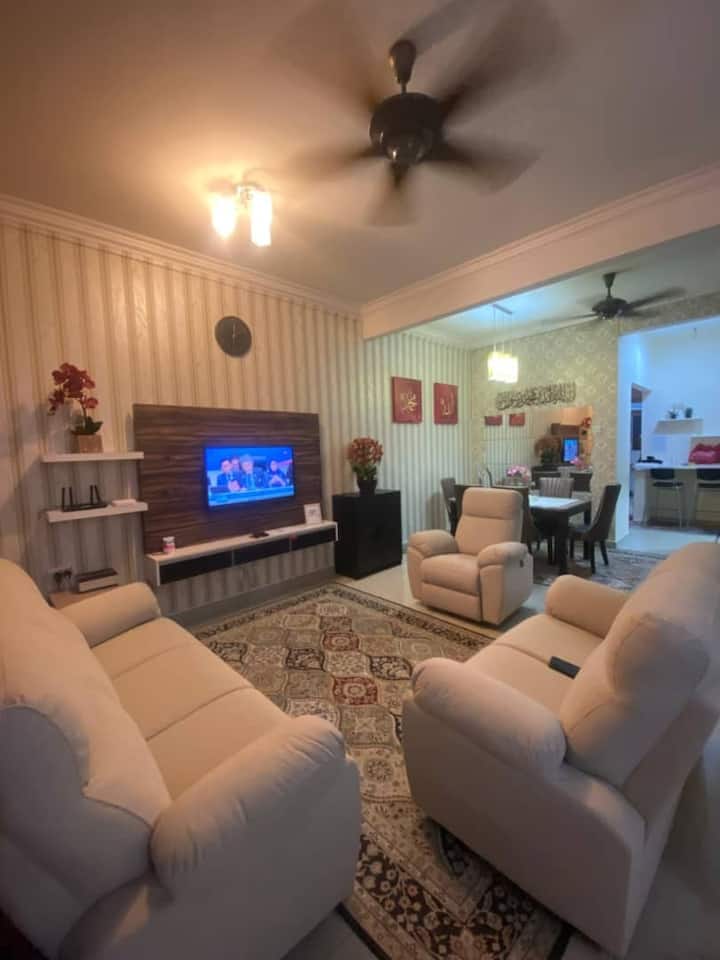 Sevenstay Bangi Seksyen 7 (4r3b) - Bangi
