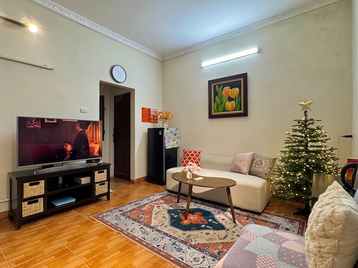 Modern Duplex | French Quarter – Full Kitchen - Hanoi