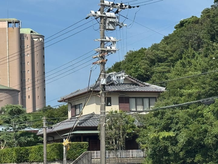 風光乃邸　ハナレ　海まで徒歩1分　17〜34名ok 4寝室2トイレ - Japon