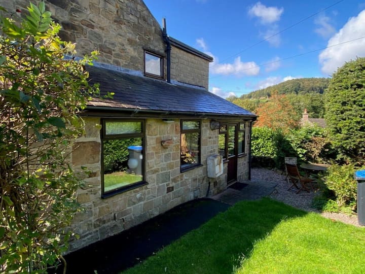 Private Parking, Ev Charger, View, Enclosed Garden - Matlock