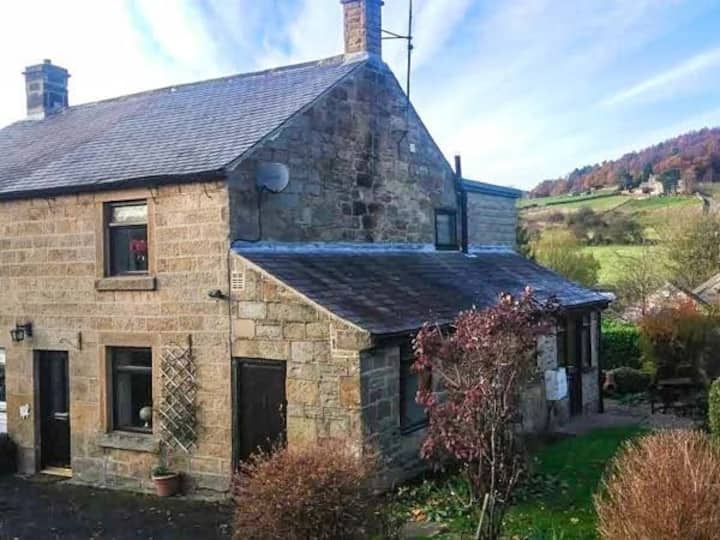 Private Parking, Fenced Garden, Good Walks, Pub - Matlock