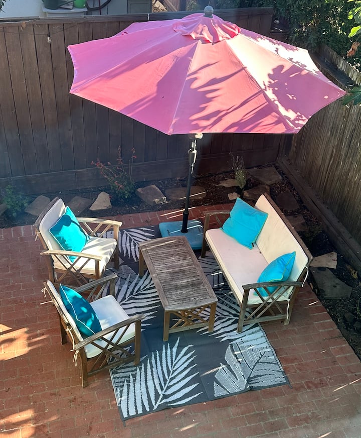 Sb Escape! Close To Beach/downtown. Private Patio - Santa Barbara, CA
