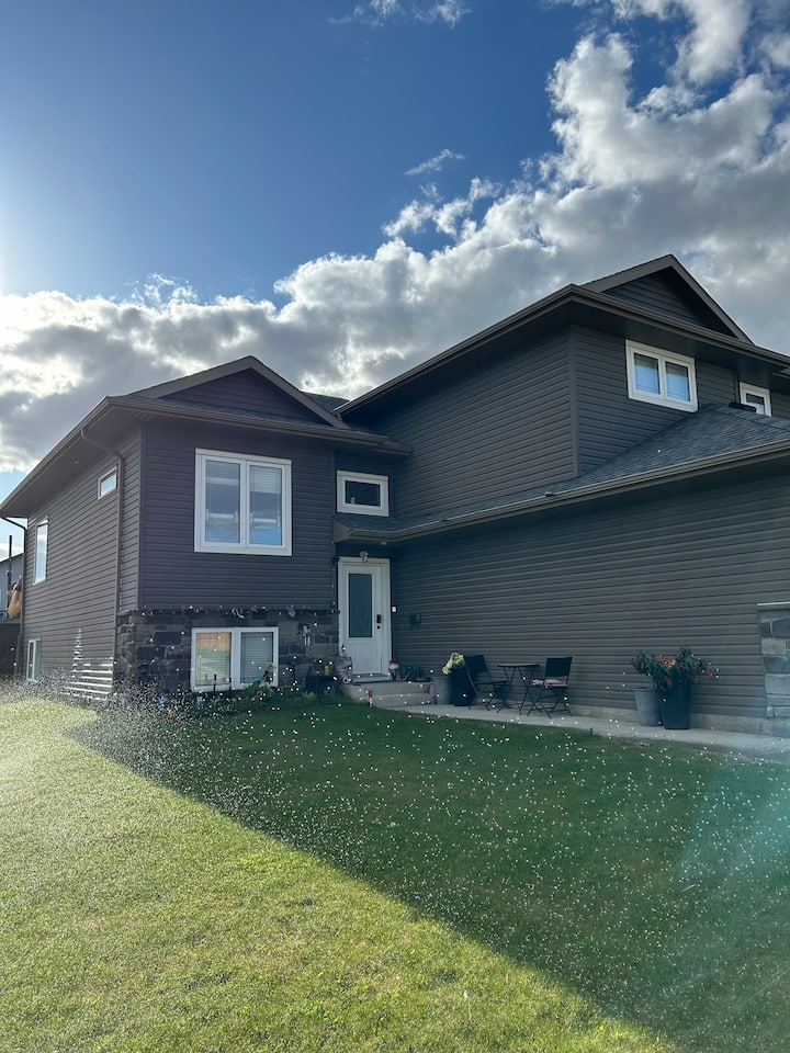 Entire Basement Suite! - Saskatoon