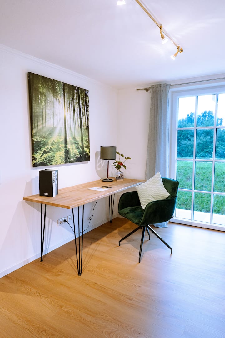 Home With Lokomotive View - At Home In The Allgäu - Kaufbeuren