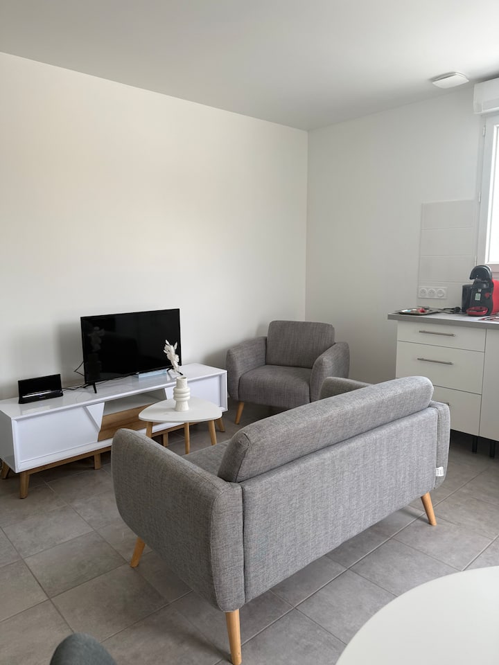 Appartement Moderne, Spacieux 3 - Sainte-Eulalie