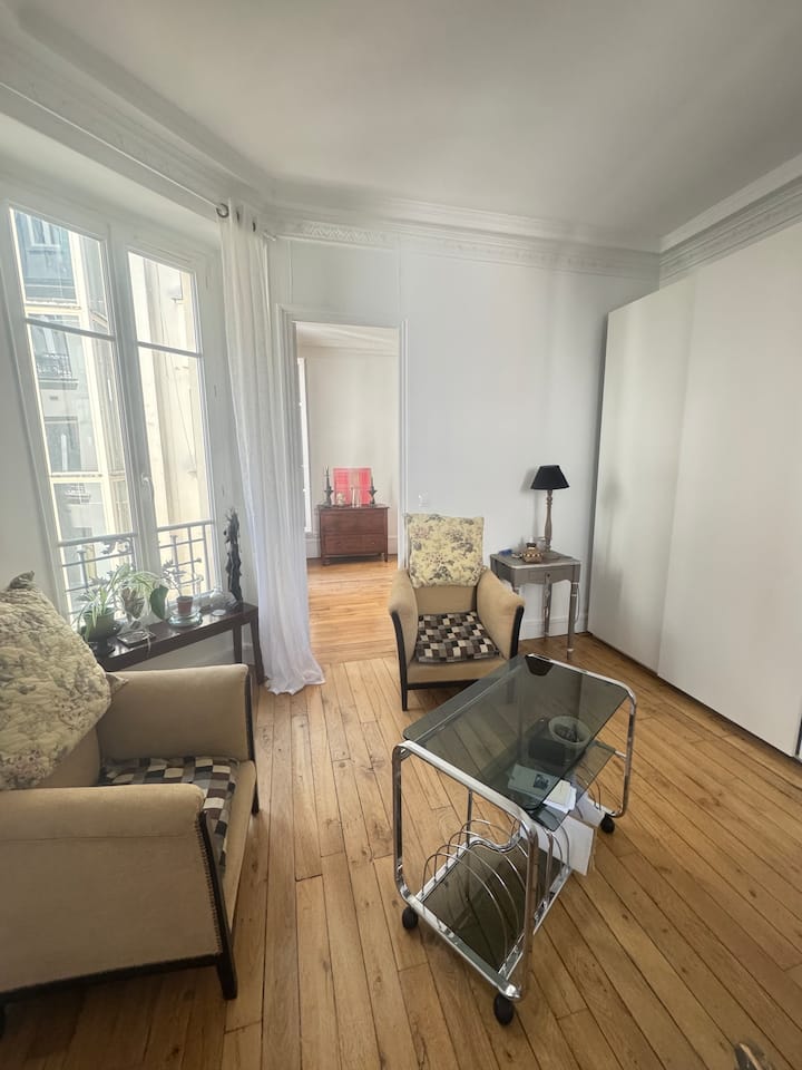 Bienvenue Dans Le Quartier De Père Lachaise - Porte de Montreuil