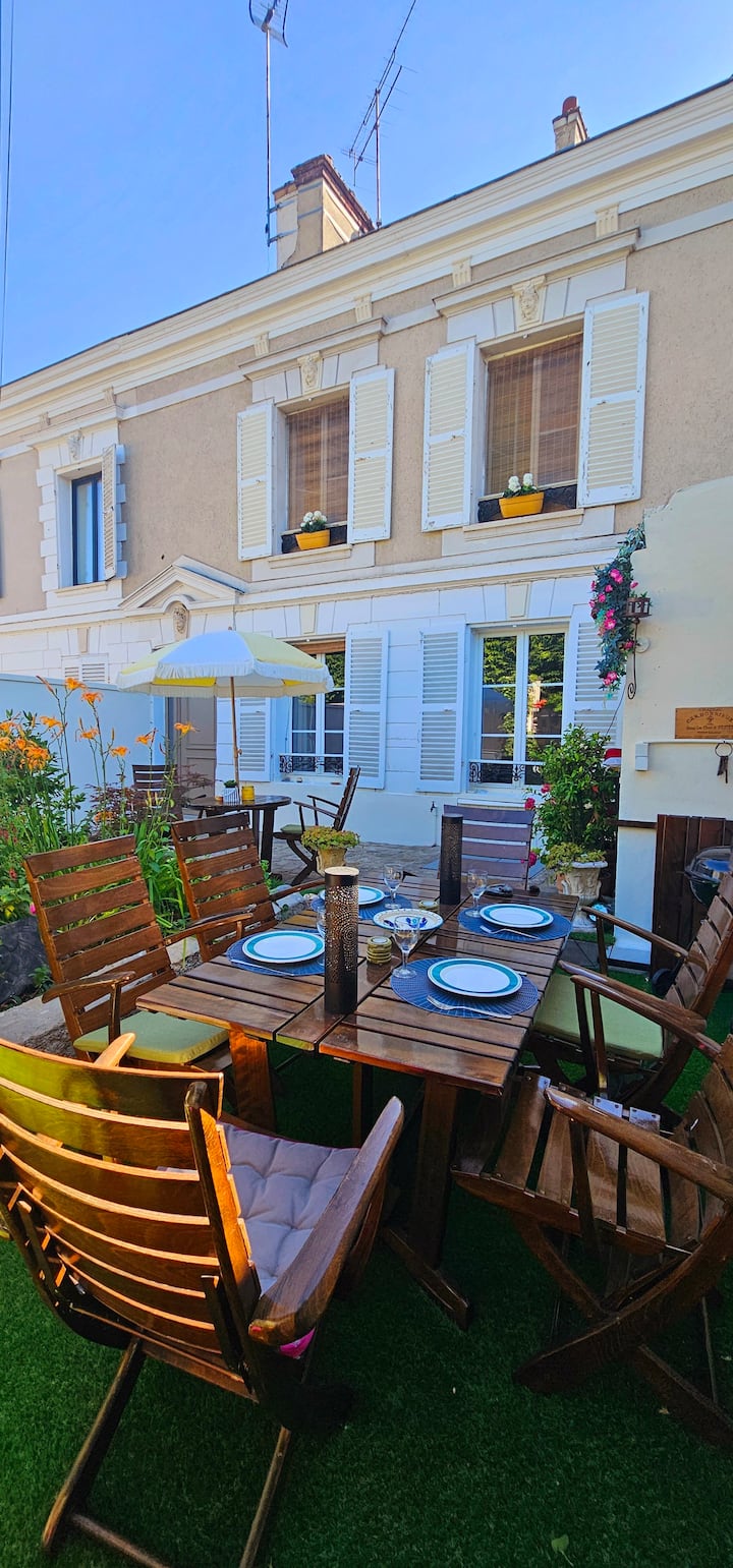Maison éLégante En Cœur De Ville Avec Extérieur - Milly-la-Forêt