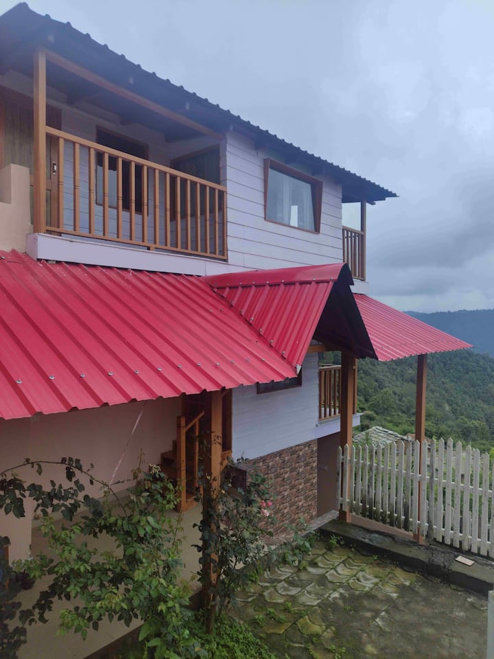 Sunrise Abode - Mukteshwar