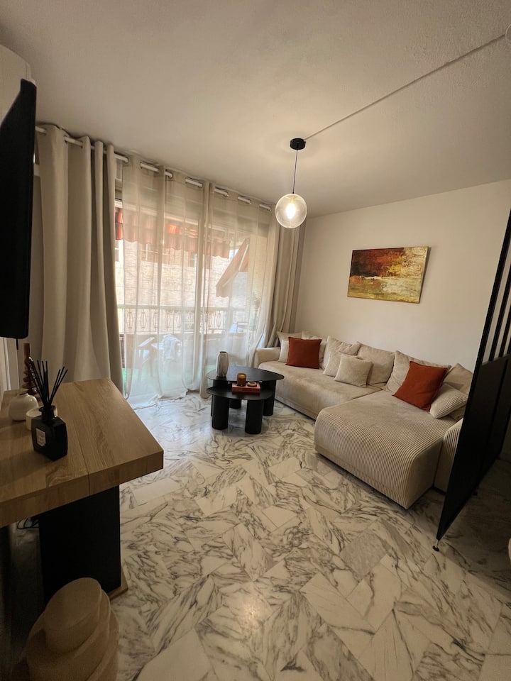 Studio Saint-laurent Du Var - Saint-Laurent-du-Var