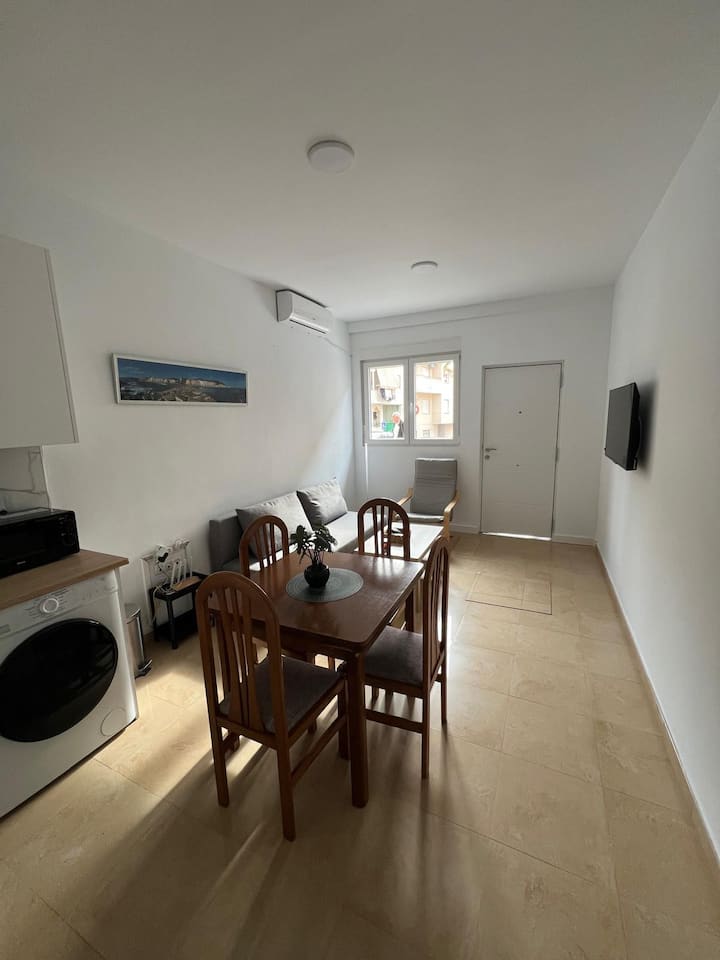 Costa Paradise Beach Apartment. 100 M From The Sea - Torrenueva