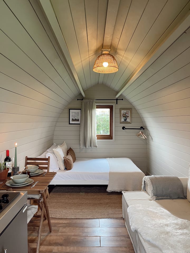 New Forest Glamping Pod Elm, Stables, Bar, Hot Tub - Dorset