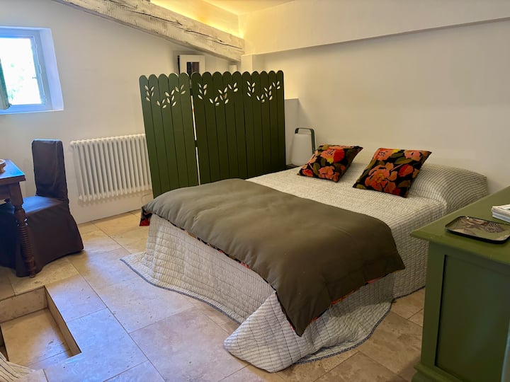 À 4 Kms De Gordes, Au Calme, Chambre Raffinée - Gordes