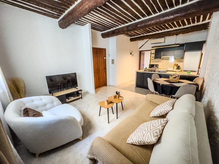 Charmant 2 Pièces Au Cœur D’antibes -Vieil Antibes - Antibes