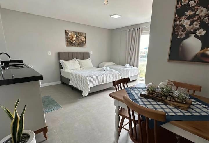 Loft Moderno Lado Vila Germânica | Wifi + Conforto - Blumenau