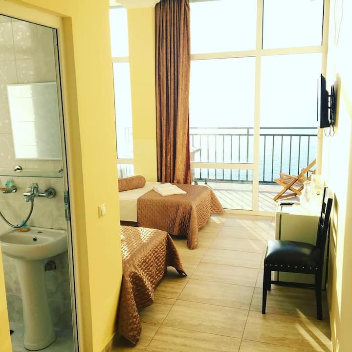 Maris Seaview Aparthotel - 바투미