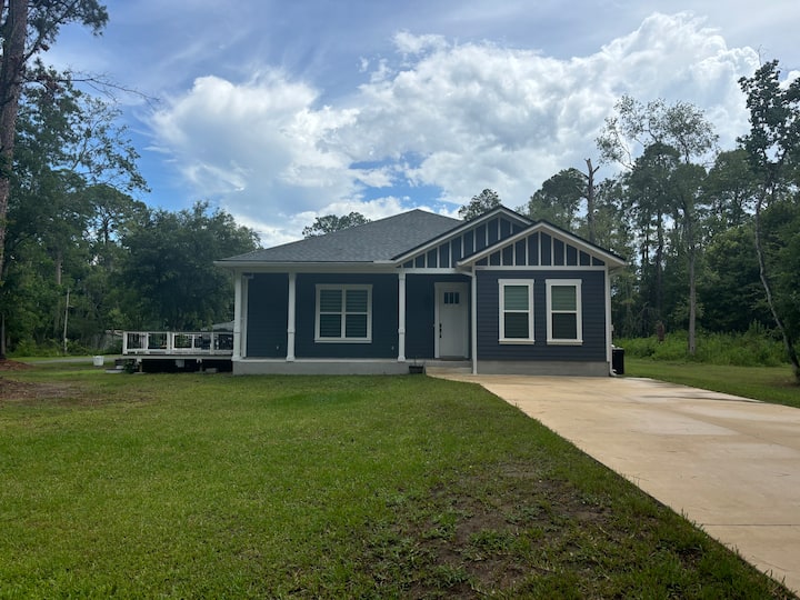 Relaxing Hideaway - Jacksonville, FL