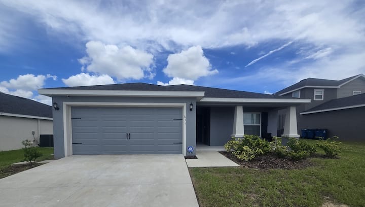 La Casa Del Lago - Lake Wales, FL