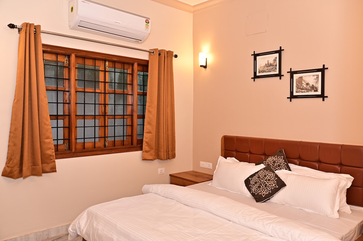 Stay At Shridham Homestay-The Family FavoriteStay! - Houses for Rent in ...