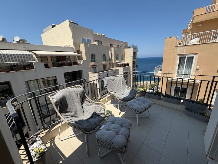 Sliema Sea View Luxury Room - Valletta